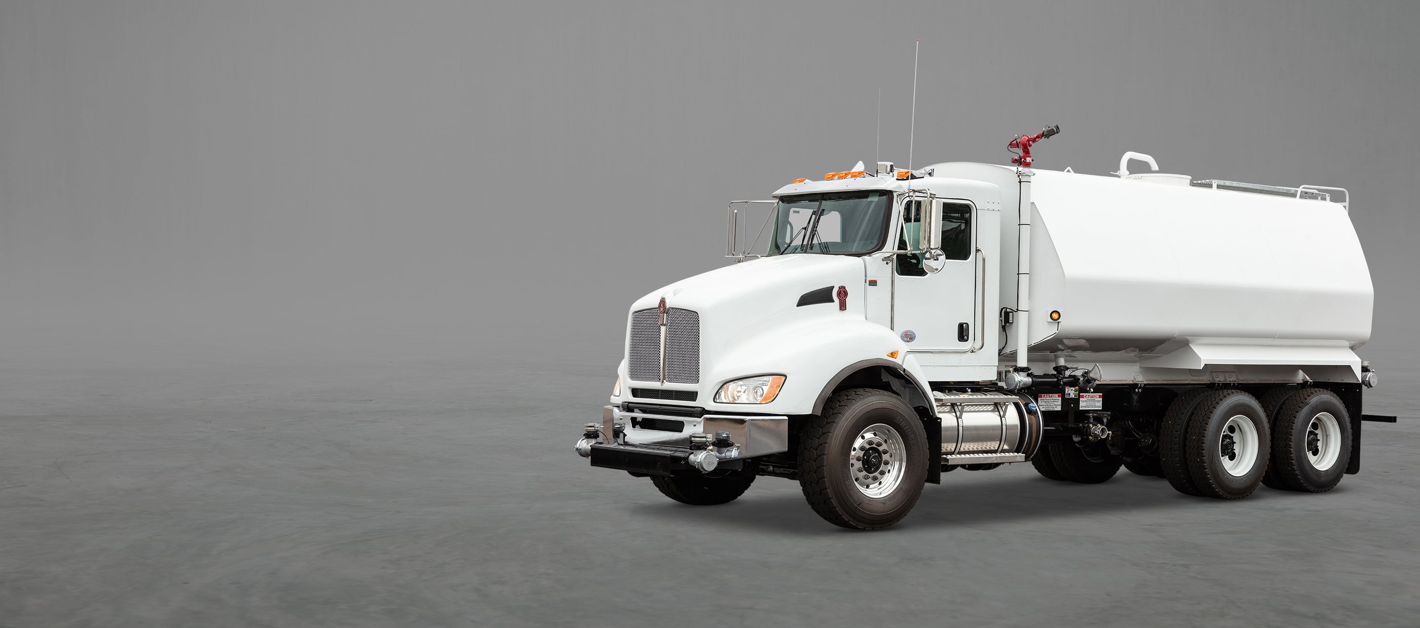 Water Truck Tandem Axle — UnitedBuilt Equipment